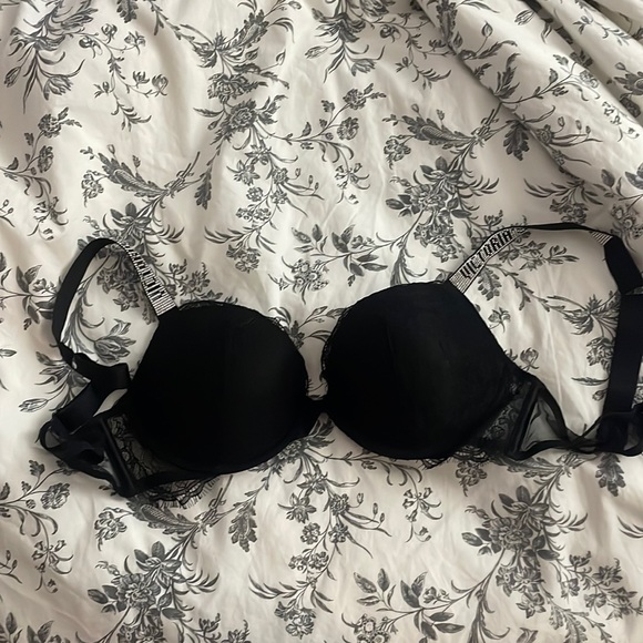Victoria's Secret | Intimates & Sleepwear | Victorias Secret Bombshell ...